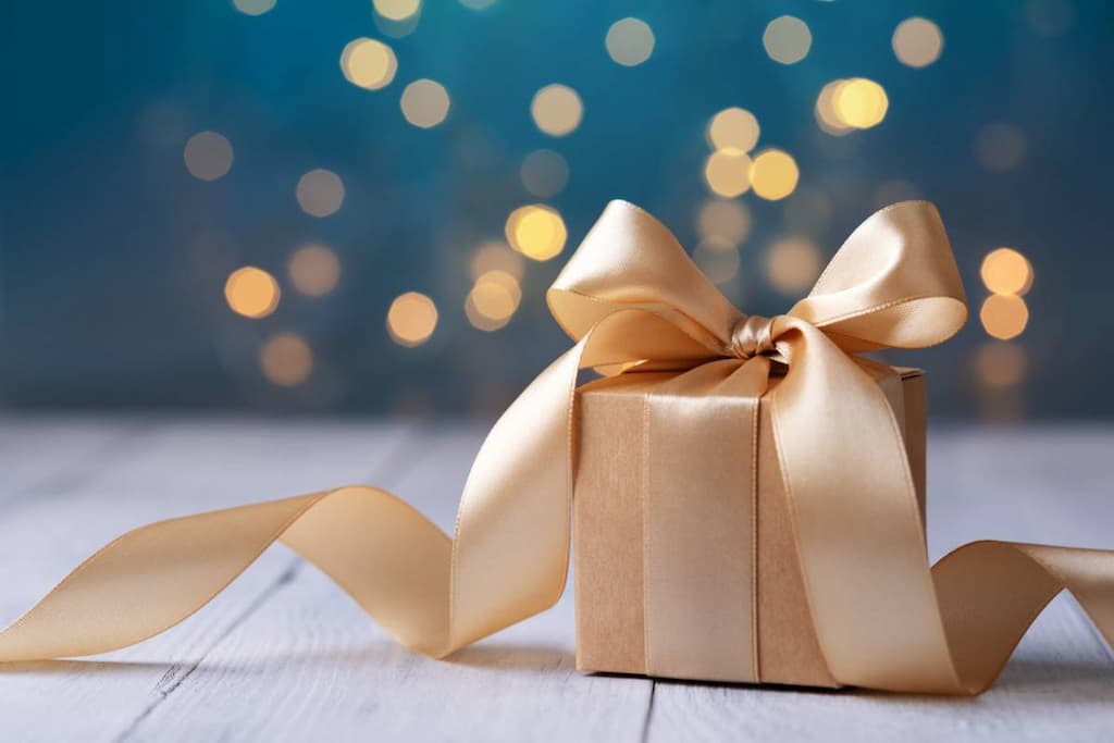Idées cadeaux lumineux : lampes design, créations artistiques